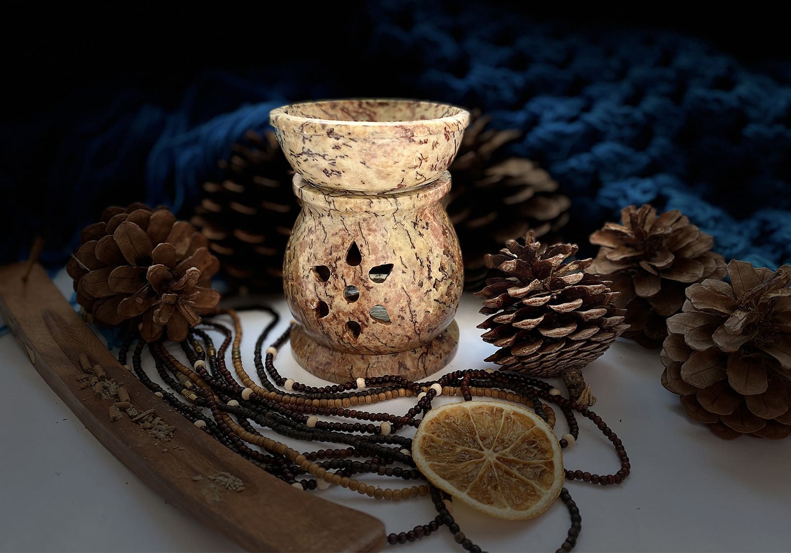 Купить Аромалампа для эфирных масел из камня 10х7.5х7.5 см Индия (арт ...